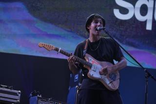 BEATINK.COM / Squid / 想像をはるかに越えるクリエイティブなエネルギーが爆発!サマーソニック2022でのスクイッドの 最新ライブレポートが公開